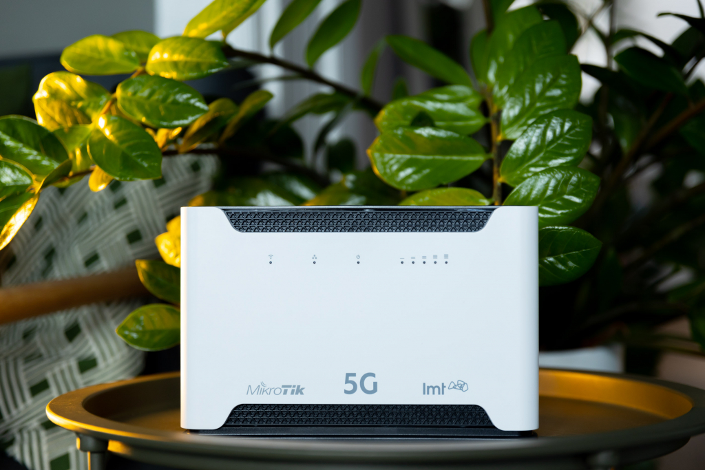 Fully EU-manufactured 5G router hits the market - LMT Innovations